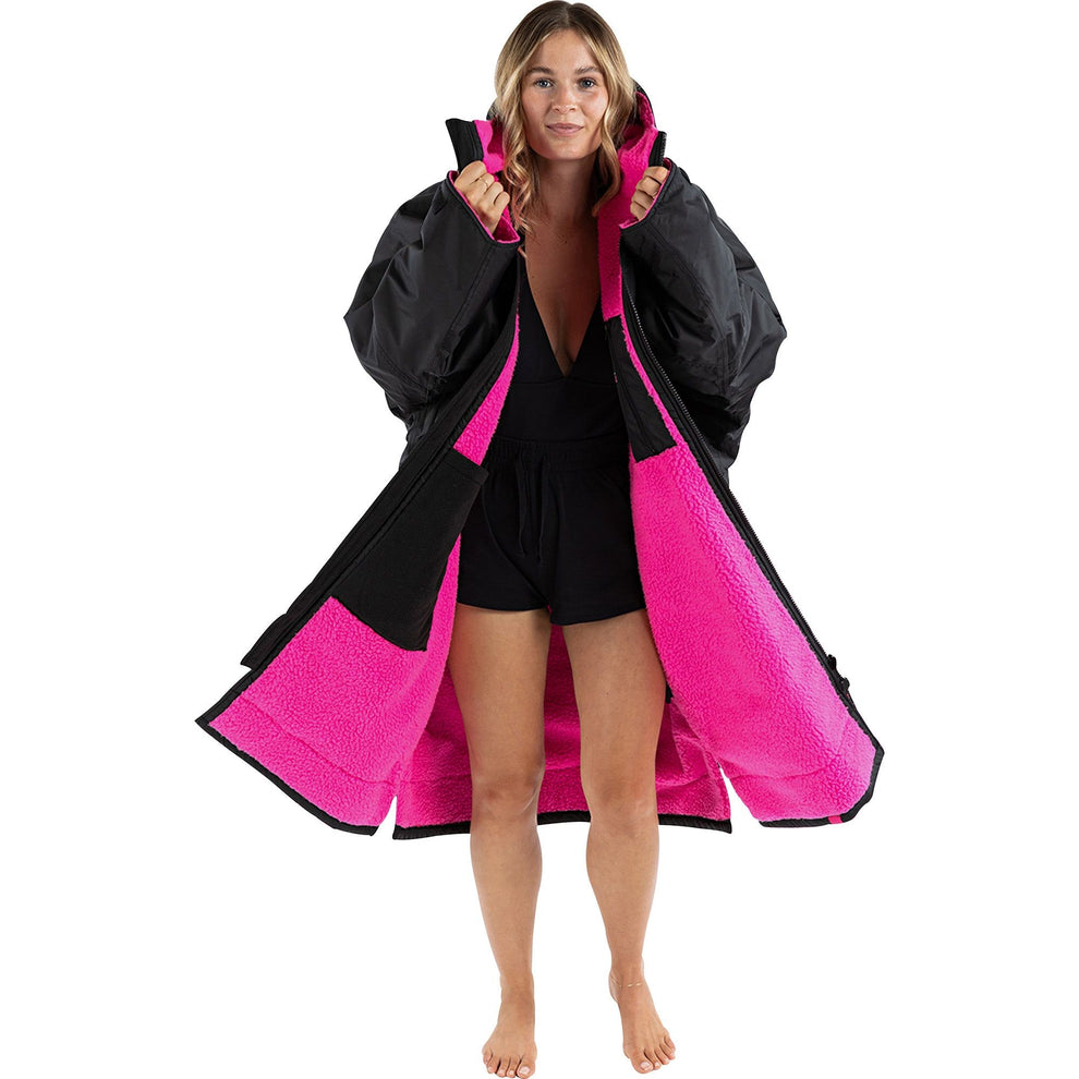 Dryrobe Advance Long Sleeve Changing Robe - Pink – Start Fitness