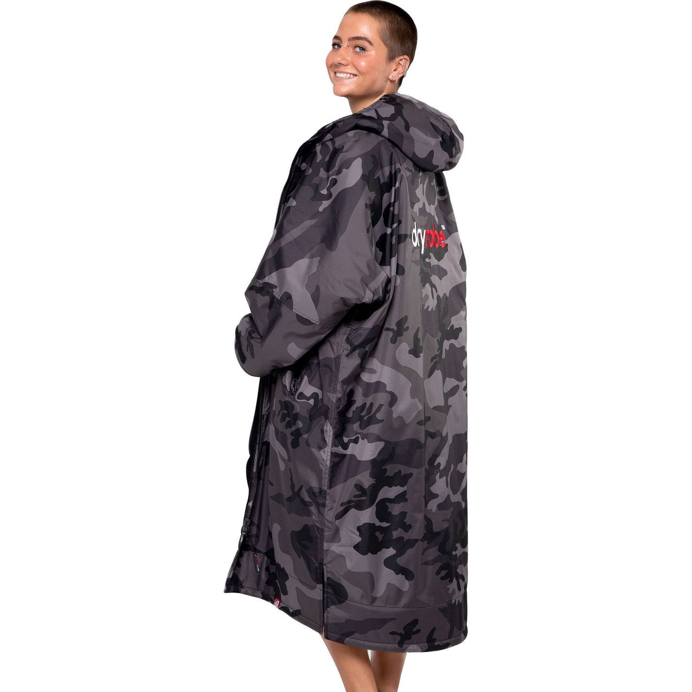 Dryrobe Advance Long Sleeve Changing Robe - Black Camo – Start Fitness