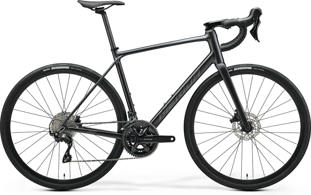 Merida Scultura Endurance 400 Road Bike 2025 - Silk Black – Start Fitness